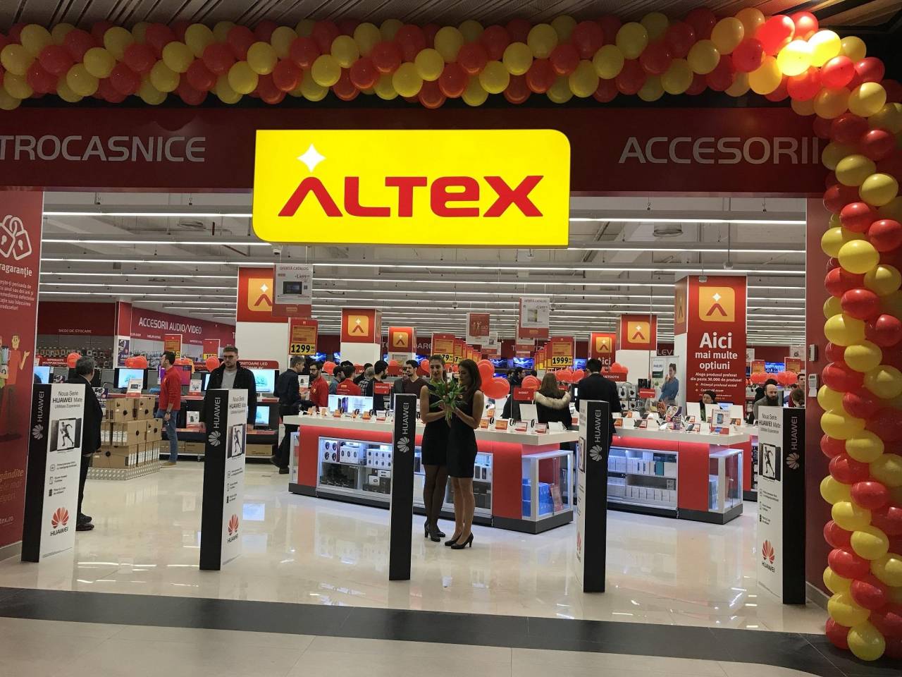 Altex intră în afacerea stațiilor de încărcare pentru mașini electrice