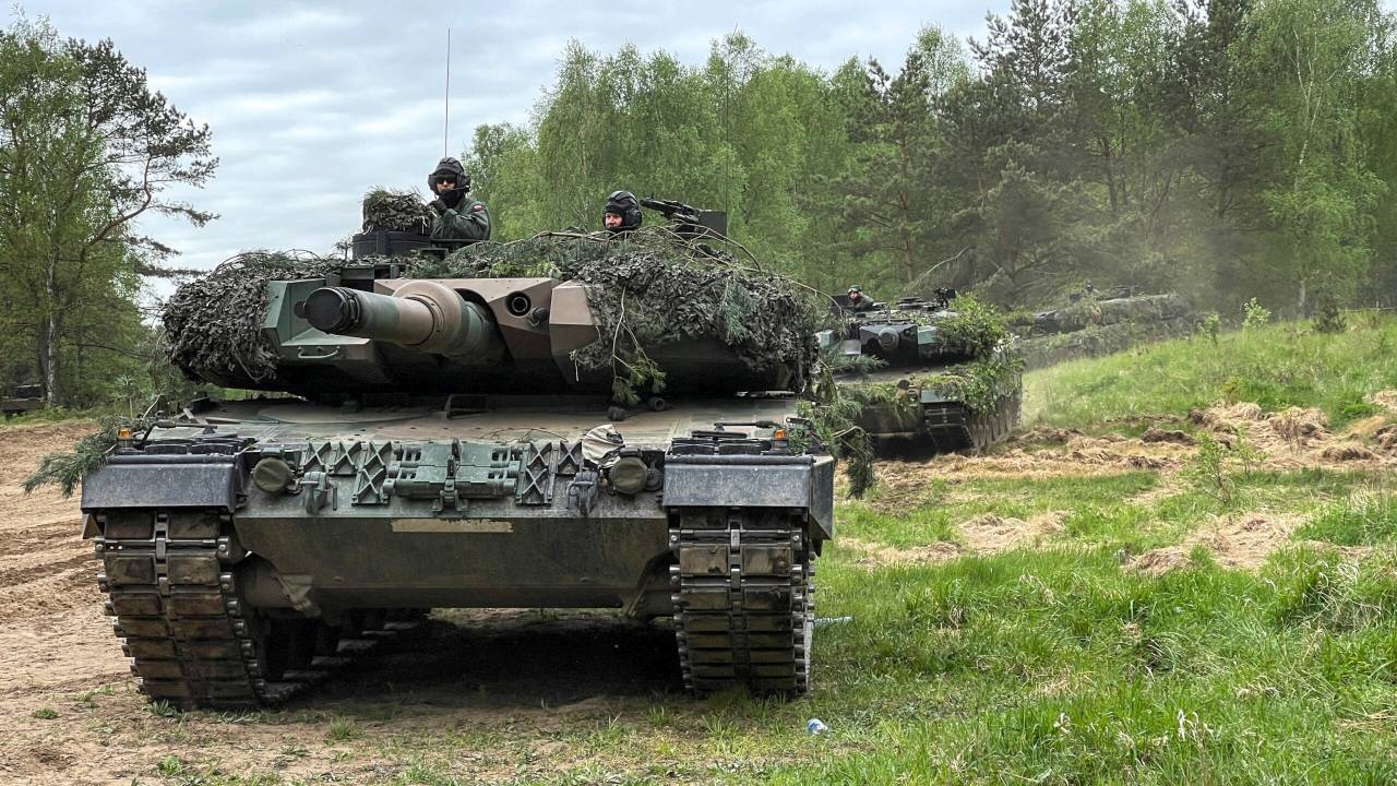 Ucraina primește tancuri Abrams, Leopard și Challenger